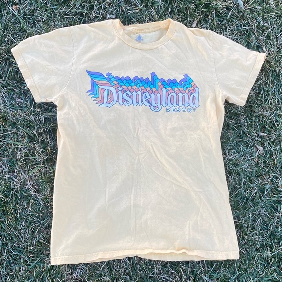 Disney | Tops | Disney Store Parks Resort Rainbow Short Sleeve ...
